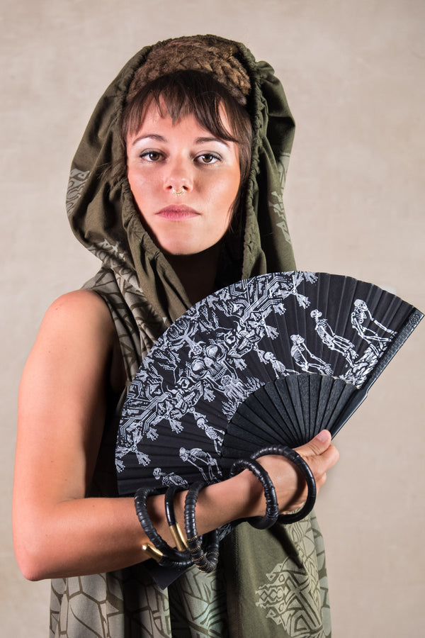 Hand Fan Skeletor | Black Hand Fan | Folding hand fans with Skulls and ...